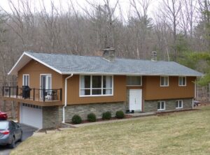 Exploring the Pros and Cons: Split Level vs. Bi-Level Home Design